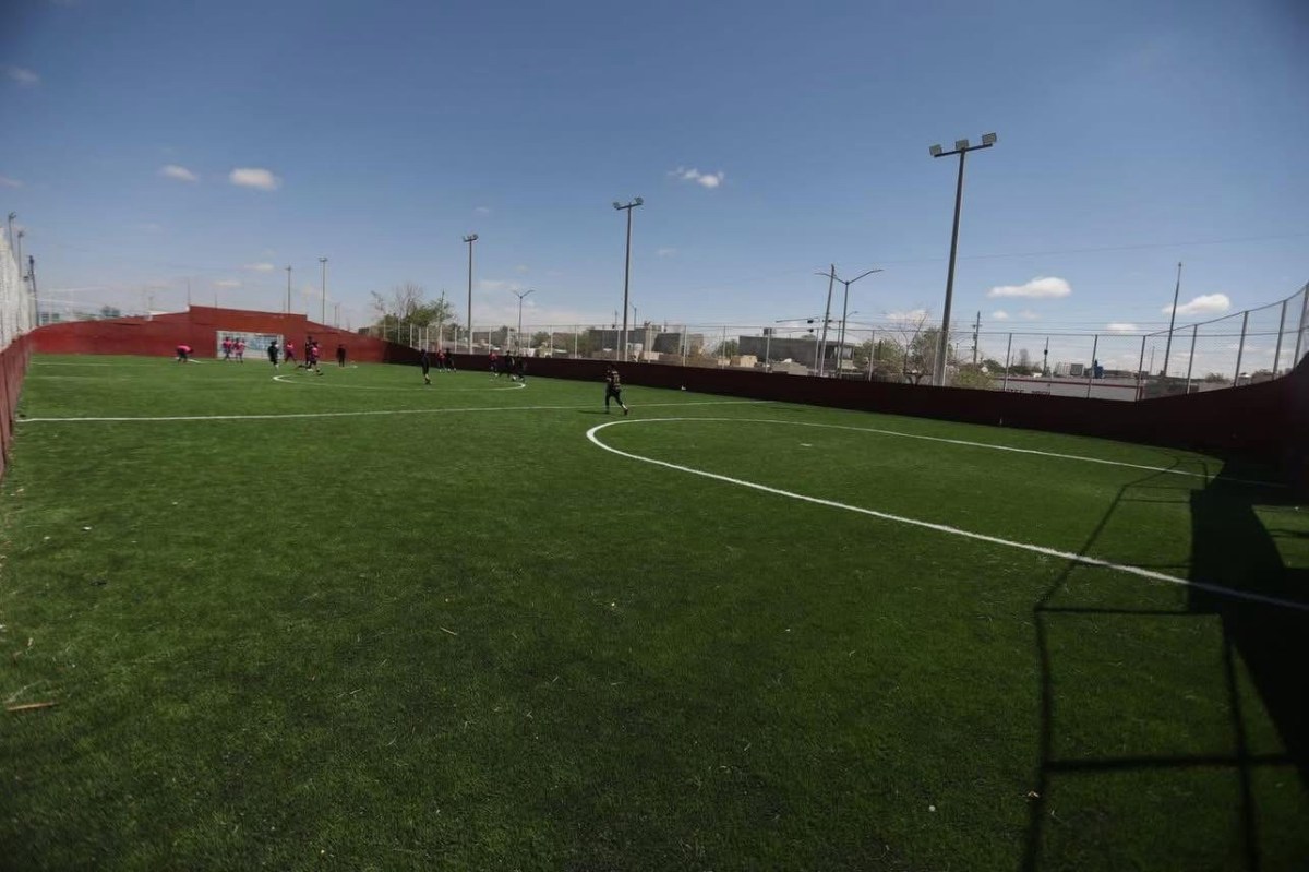 ENTREGAN PARQUE NUEVO EN PARAJES DEL SUR – La Mira Digital